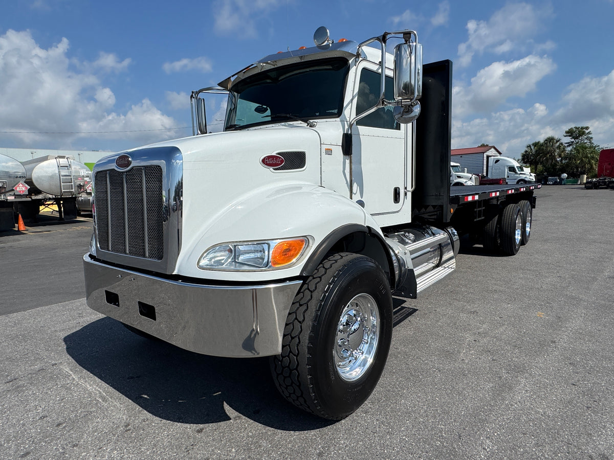 2018 Peterbilt 348 Flatbed Semi Truck HEAVY SPECS – americanfleetexchange