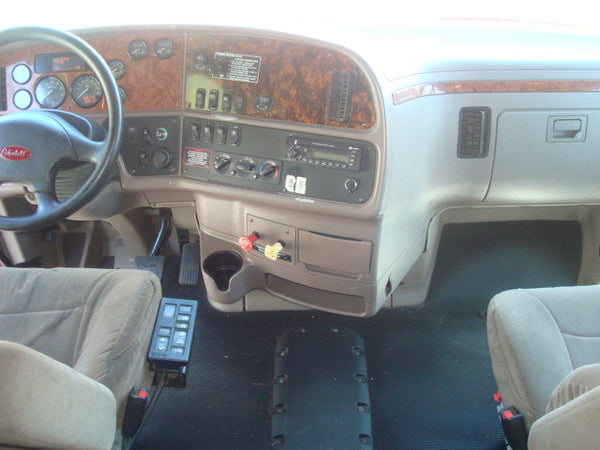 peterbilt 387 interior