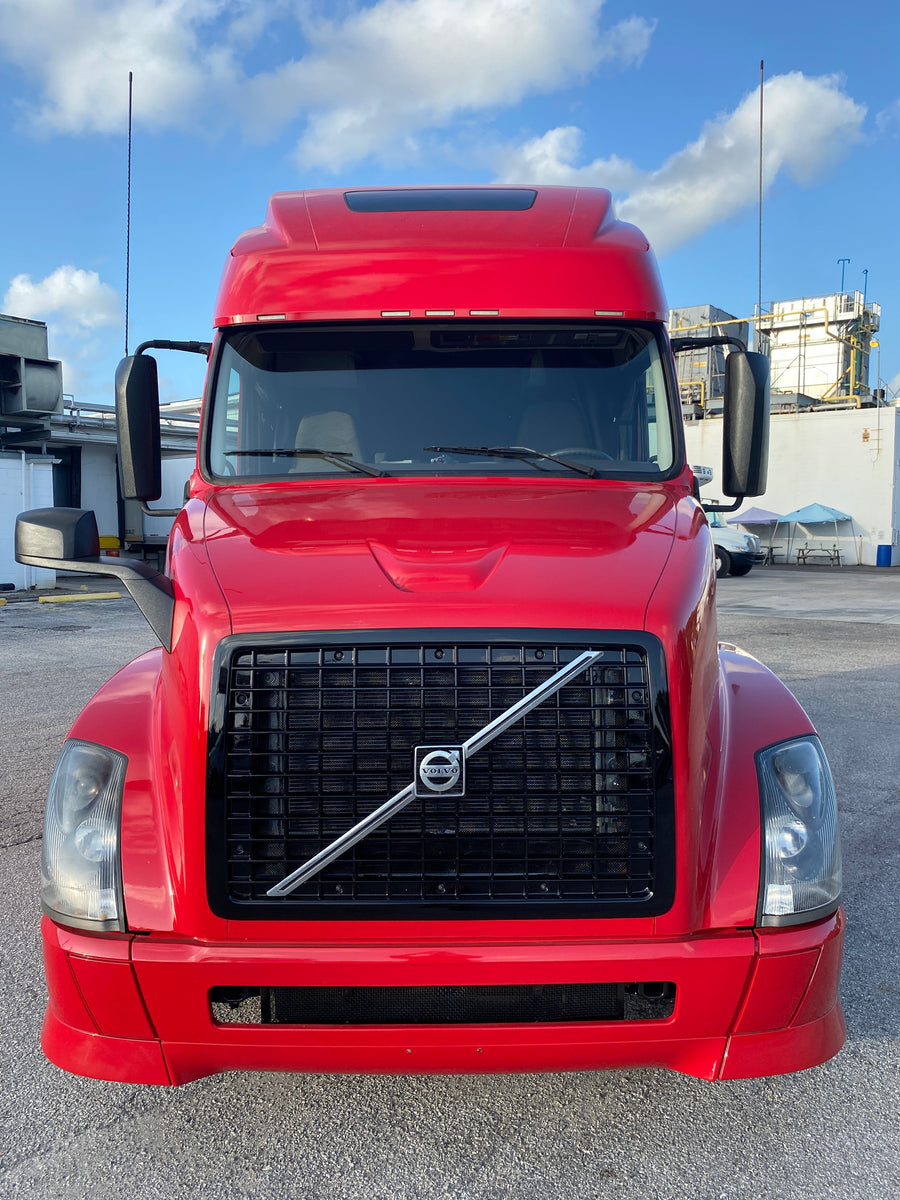 COMING SOON 2013 Volvo VNL 670 CUMMINS ISX, AUTO, APU, INVERTER! NEW E ...